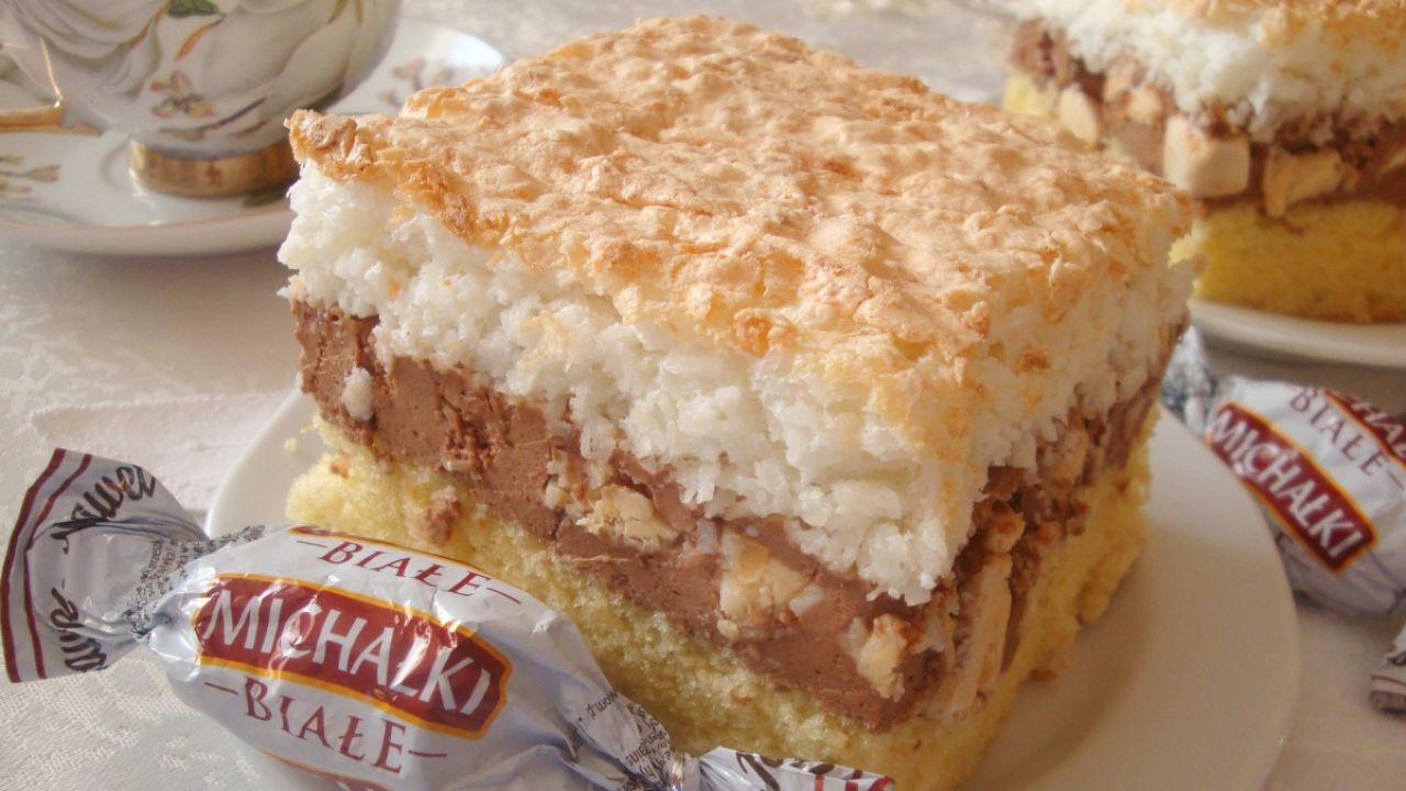 Przepis - Białe michałki przepis - Gotujmy.pl