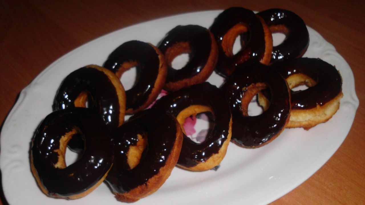 Przepis - Donut po mojemu przepis - Gotujmy.pl