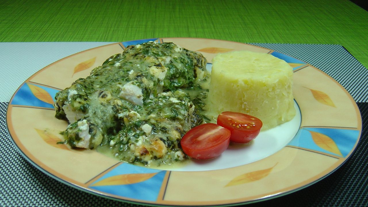 Przepis - Filety z mintaja ze skorupą szpinakowo - serową przepis ...