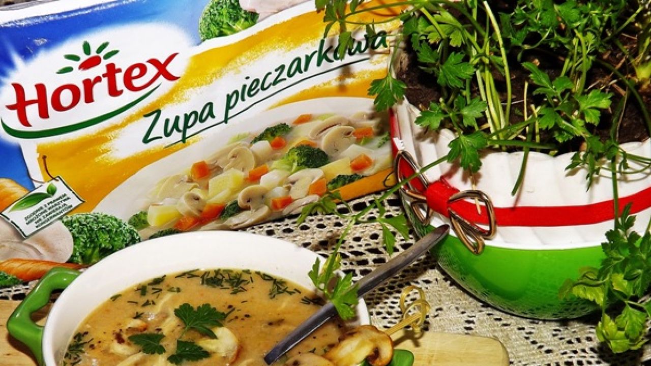 Hortex Zupa krem z pieczarek i serkami przepis - Gotujmy.pl