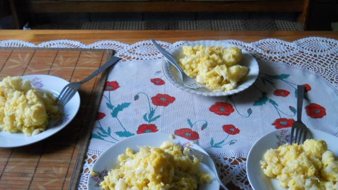 Przepis - Kalafior w bułce tartej i jajku przepis - Gotujmy.pl