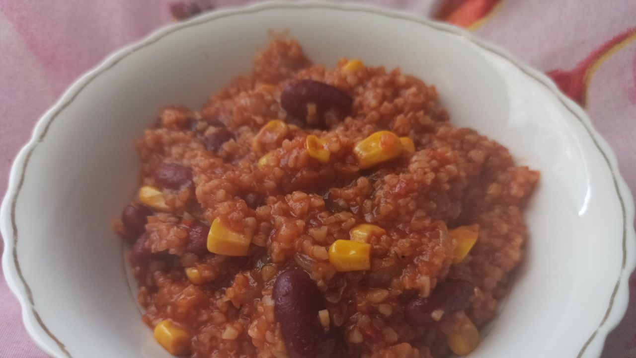 Przepis - Kasza po meksykańsku przepis - Gotujmy.pl