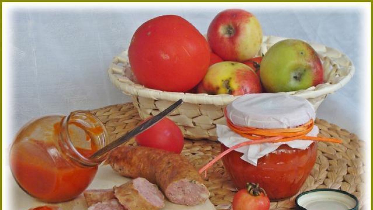 Przepis - Keczup domowej produkcji przepis - Gotujmy.pl