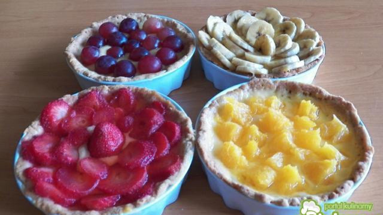 Przepis - Mini tarty z owocami przepis - Gotujmy.pl