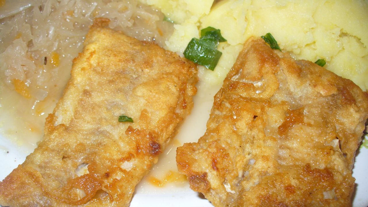 Przepis - Mintaj smażony przepis - Gotujmy.pl