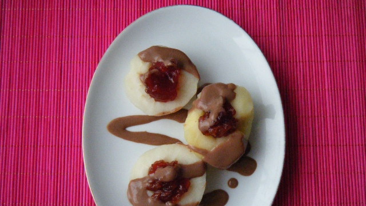 Przepis - Pyszny deser z jabłek przepis - Gotujmy.pl