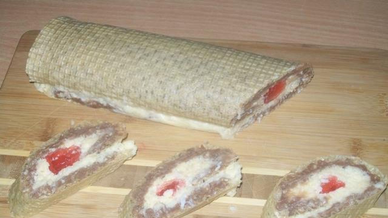 Rolada z wafli przepisy. Gotujmy.pl