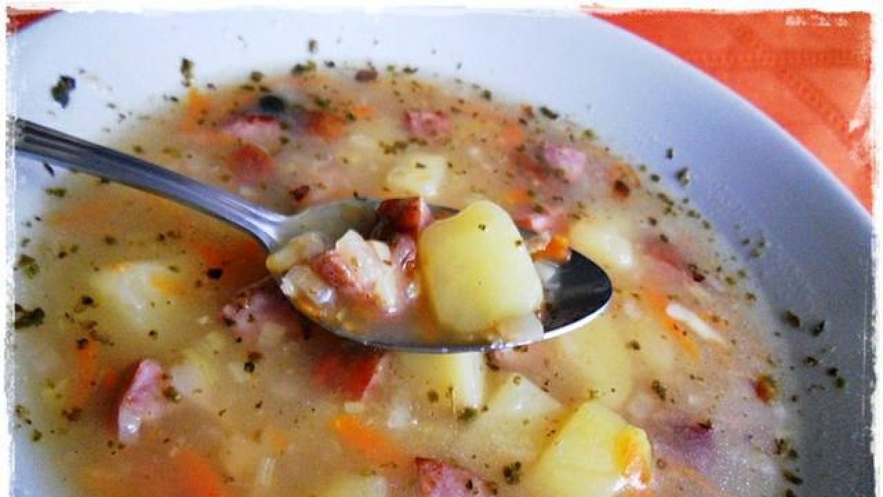 Zalewajka na domowym zakwasie przepis - Gotujmy.pl