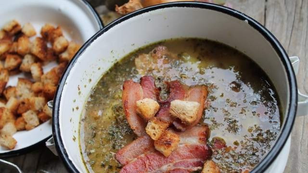 Zupa grochowa na wędzonce przepis - Gotujmy.pl