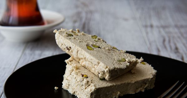 Jak zrobić chałwę w domu?