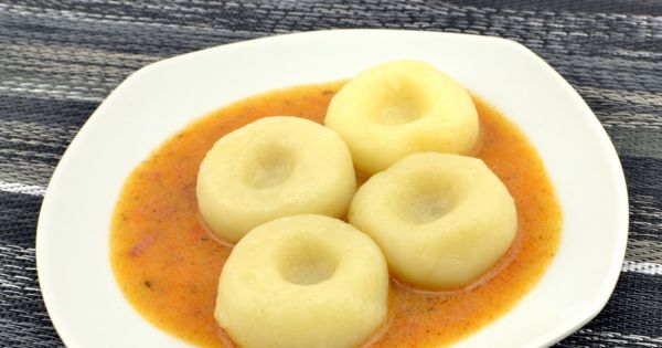 Kluski śląskie - tani i smaczny pomysł na obiad - Gotujmy.pl