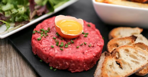 Jak zrobić tatar? - Gotujmy.pl