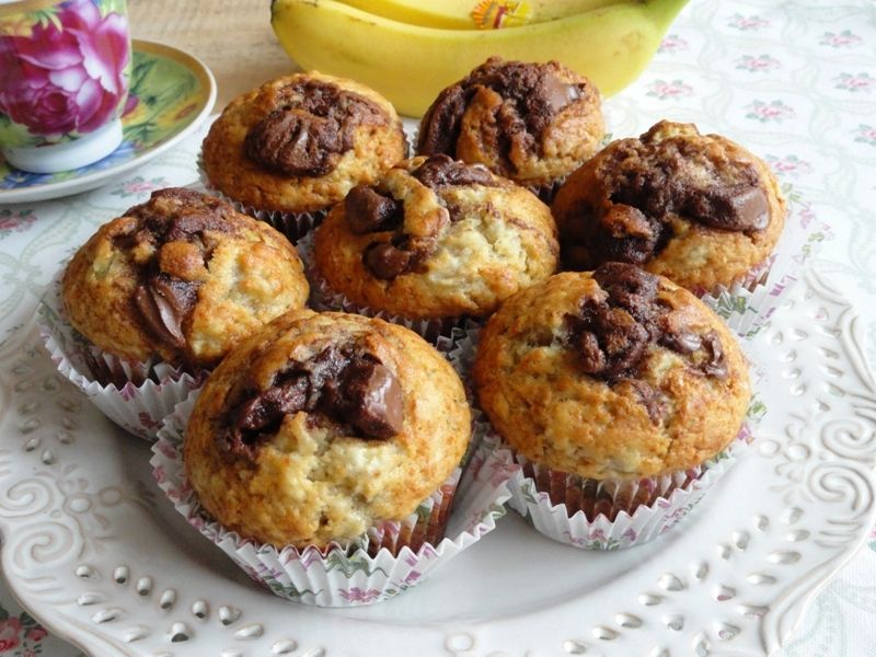 Przepis - Muffinki bananowe z nutellą przepis - Gotujmy.pl Przepis - Muffinki bananowe z nutellą przepis - Gotujmy.pl